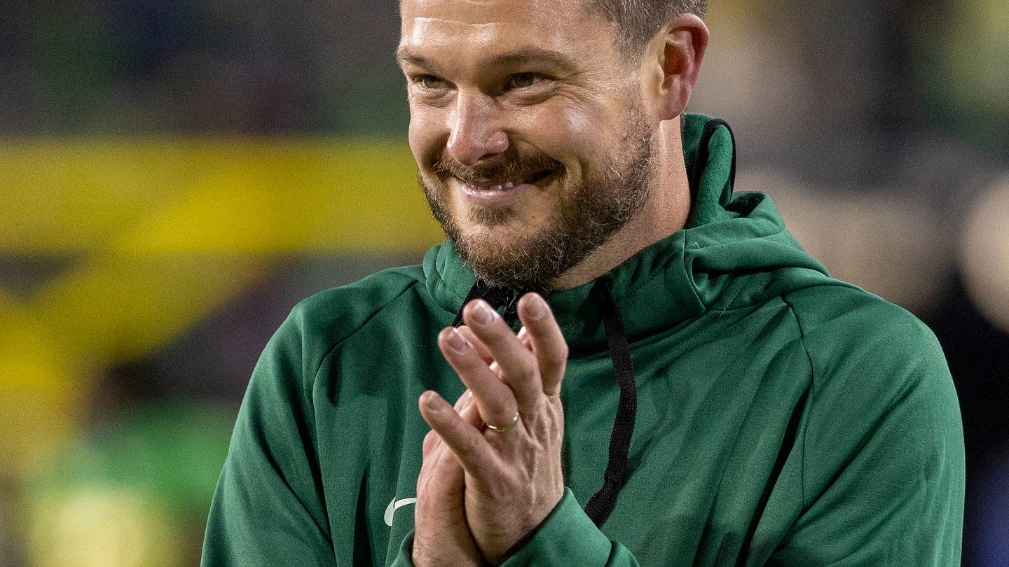 Dan Lanning and the Oregon Ducks at the center of On3’s Elite Series