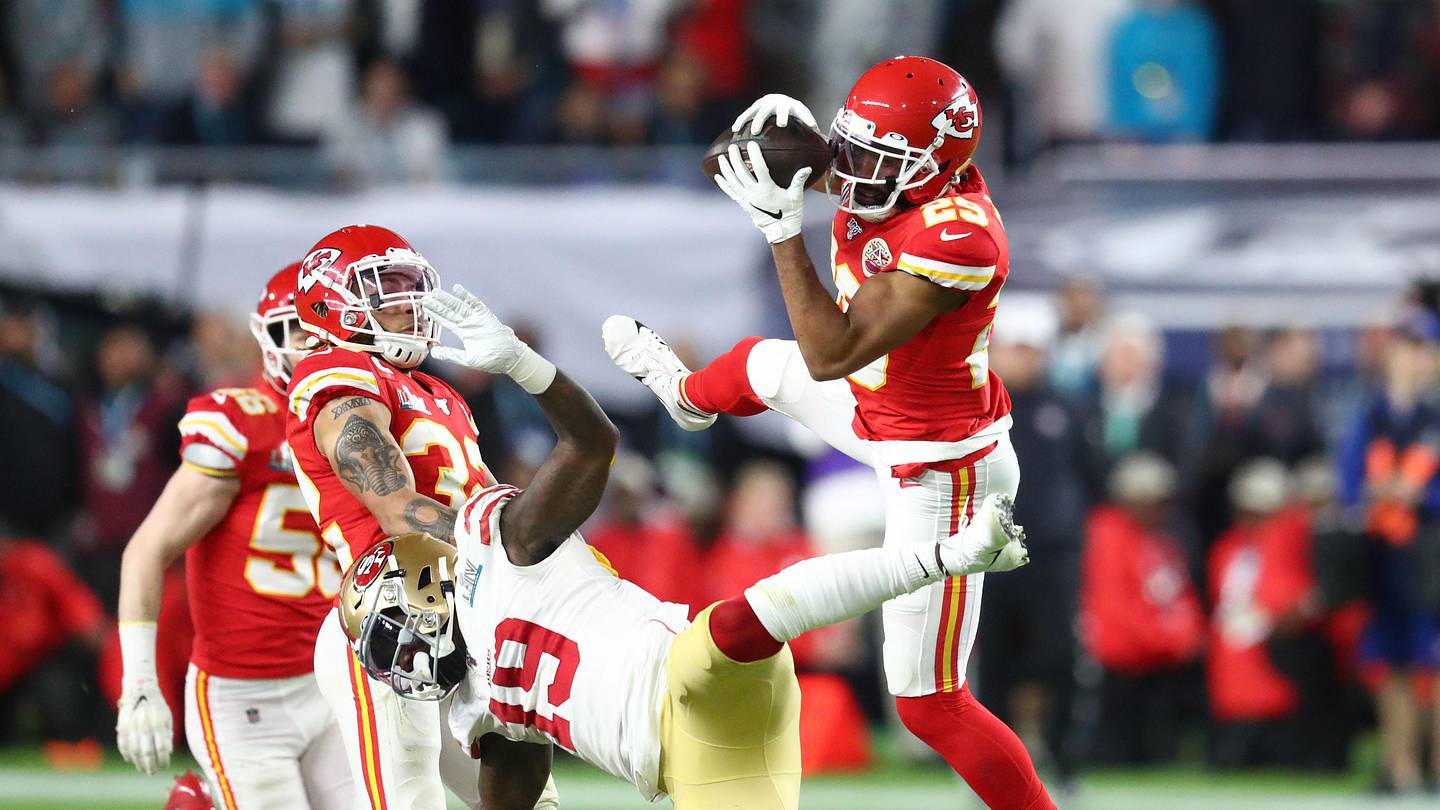 Chiefs SB Champ Suddenly Back on the Market After Release