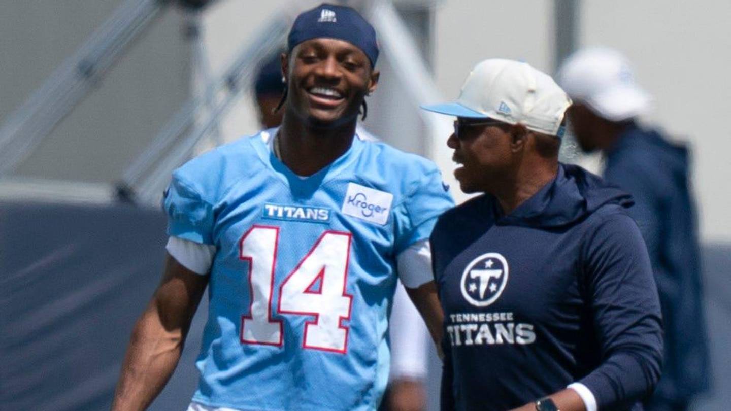 Titans OTA WR Breakdown: Who Will Claim Final Roster Spot?