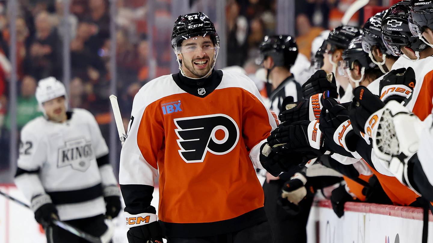 Noah Cates stays hot in Flyers win over Ducks