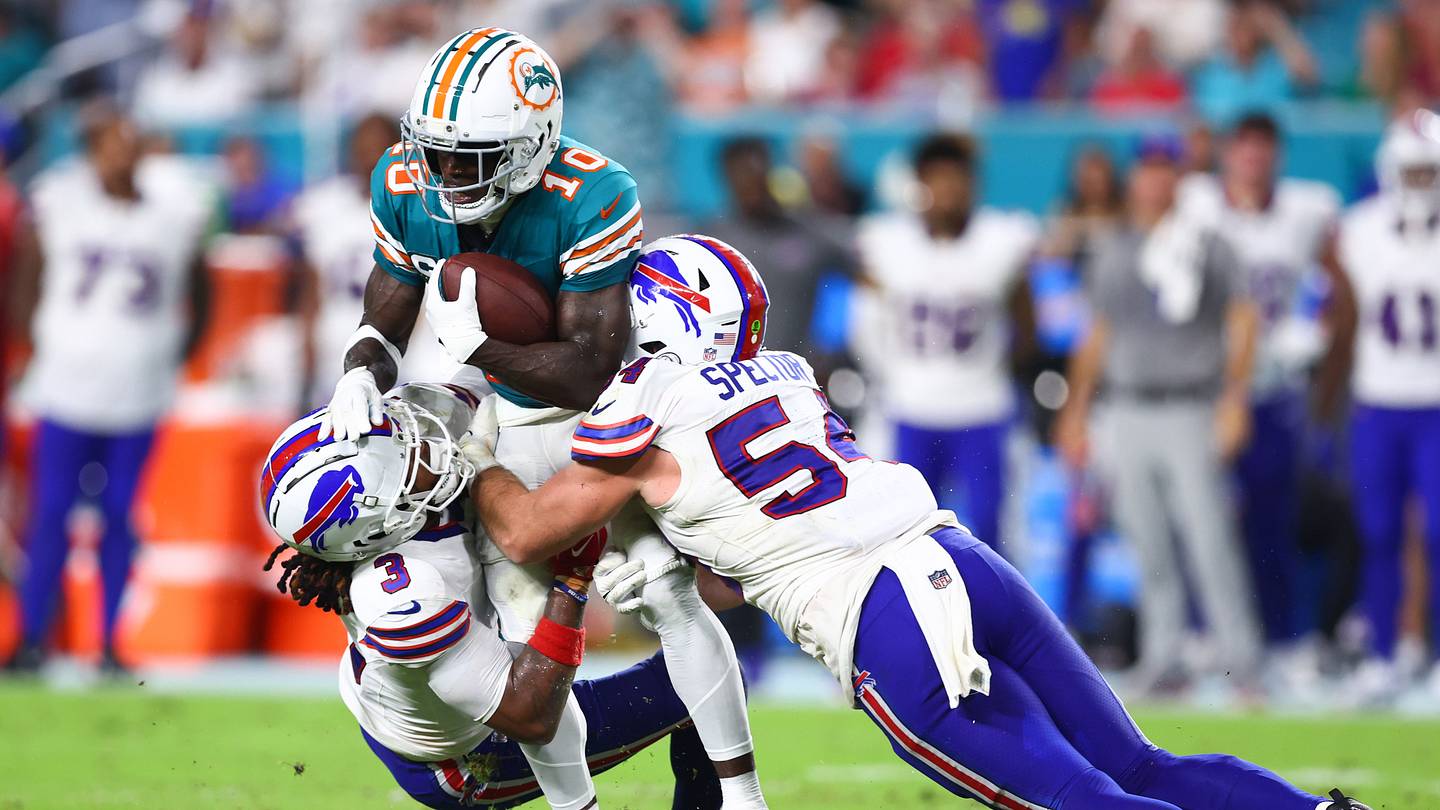 B/R lists domino effect trade proposal that sends Dolphins' star out of ...