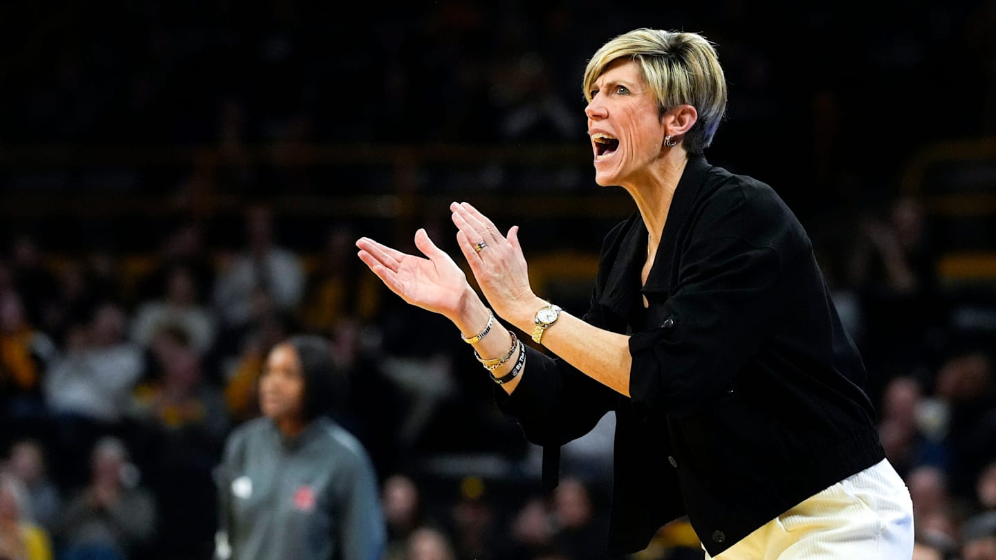 Jan Jensen Sends Iowa Emphatic Locker Room Message Amid Team NCAA ...