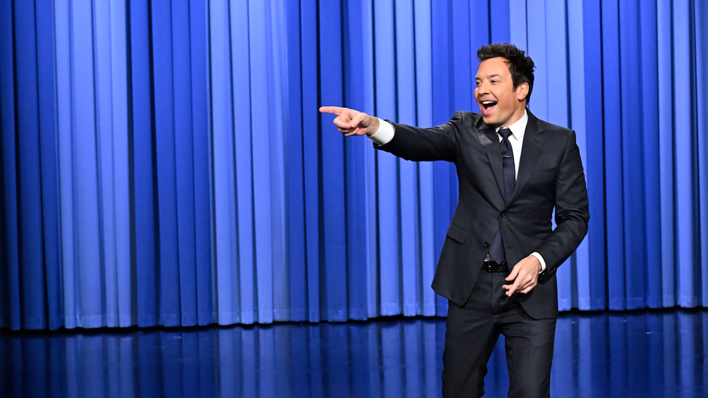 A former Saturday Night Live vet joins Jimmy Fallon on The Tonight Show ...