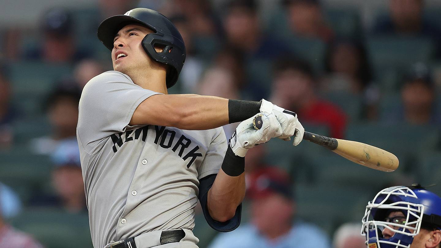 Yankees fans teach Aaron Boone lesson after Anthony Volpe lies pass ...