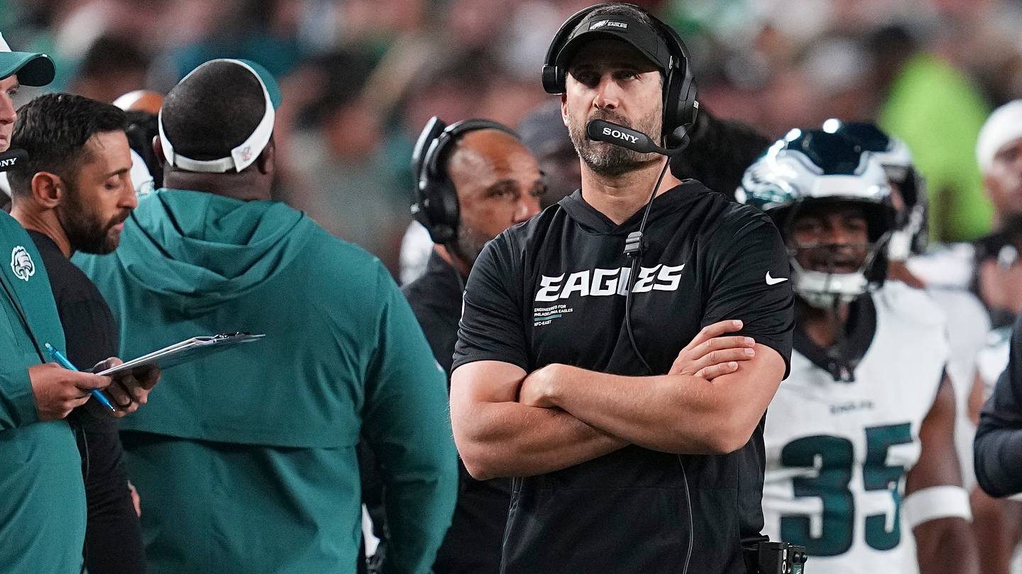 Eagles yet again fall short of top spot in power rankings against pesky ...