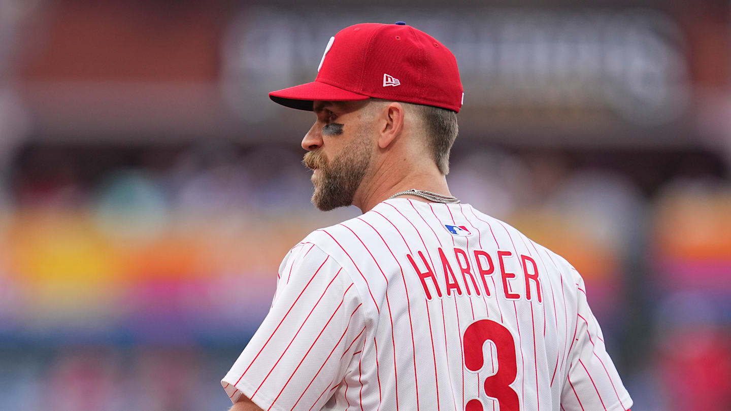 Bryce Harper looks completely different after shaving head amid slump ...