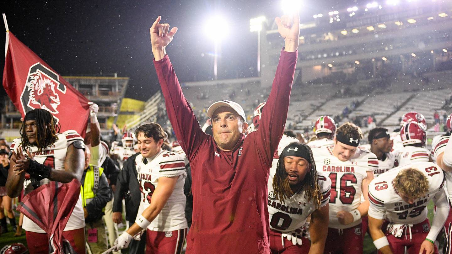 Why South Carolina fans should join SEC, ESPN in opposing 24-team playoff