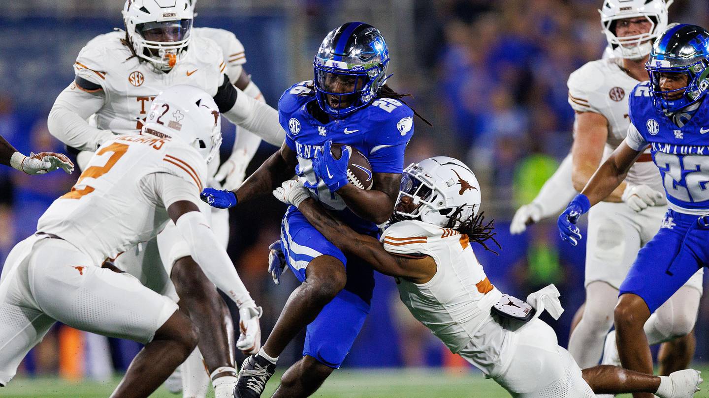 Where the Texas Longhorns Stand in The Polls Despite Win Over Kentucky