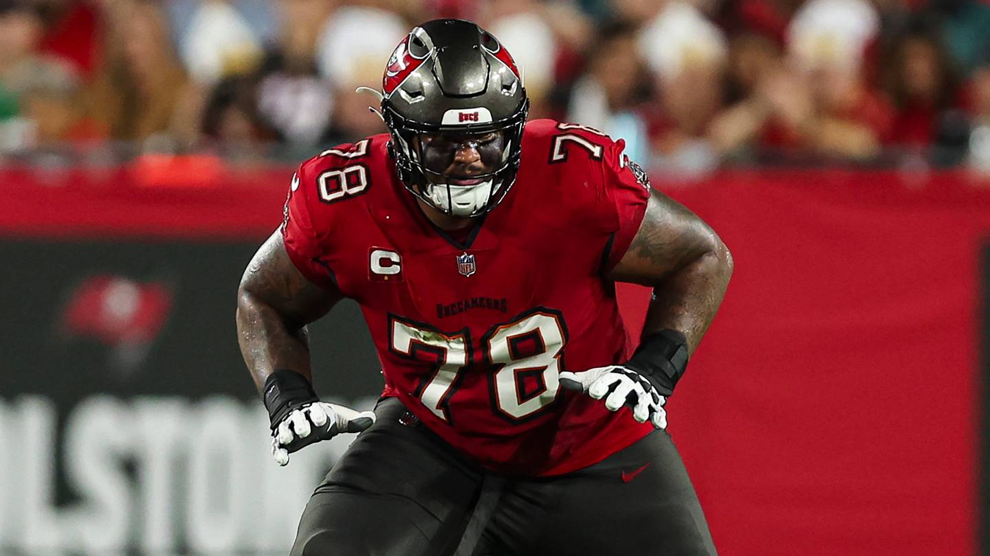 Tristan Wirfs' injury could doom the Buccaneers season before it even ...