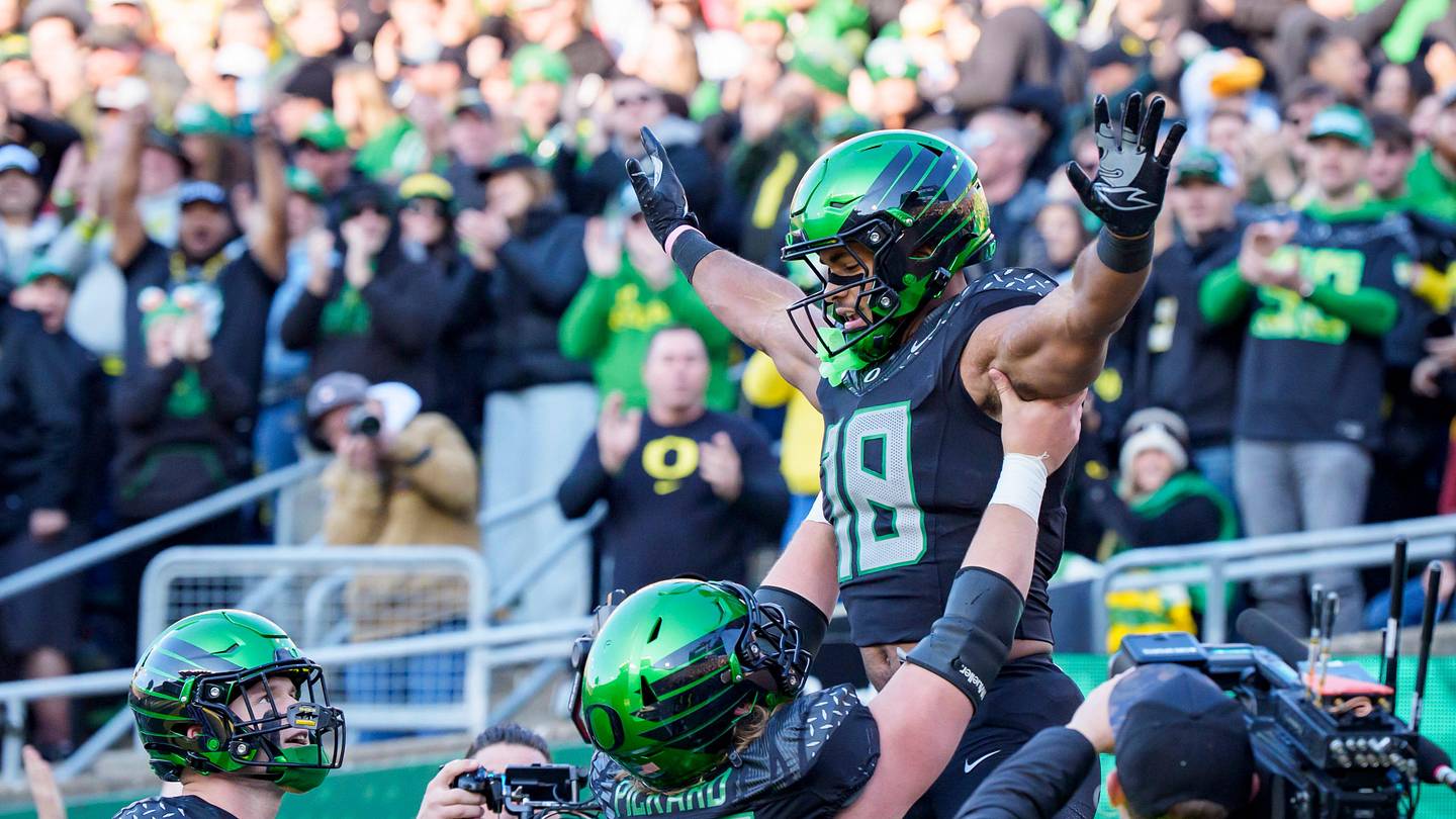 Oregon surging for in-state target as predictions roll in ahead of ...