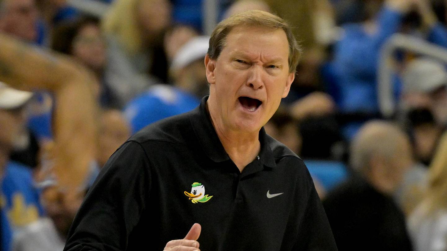 How to Watch UC Davis Aggies at Oregon Ducks Basketball