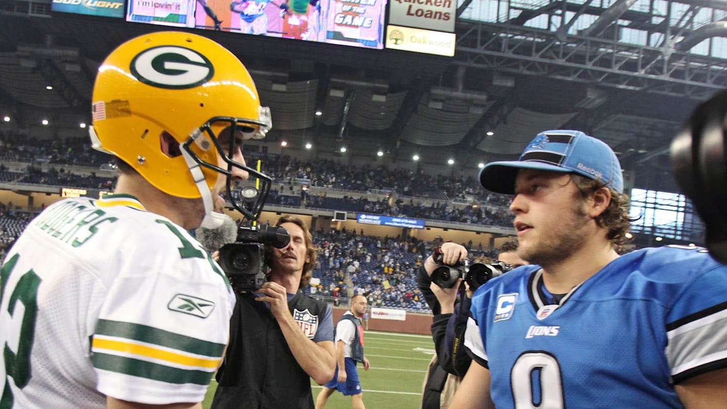 Long-Time Analyst Decides Between Matthew Stafford or Aaron Rodgers