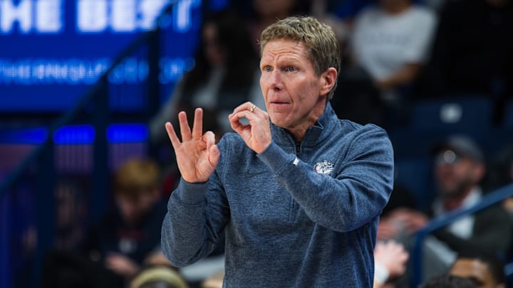 mark few teeth