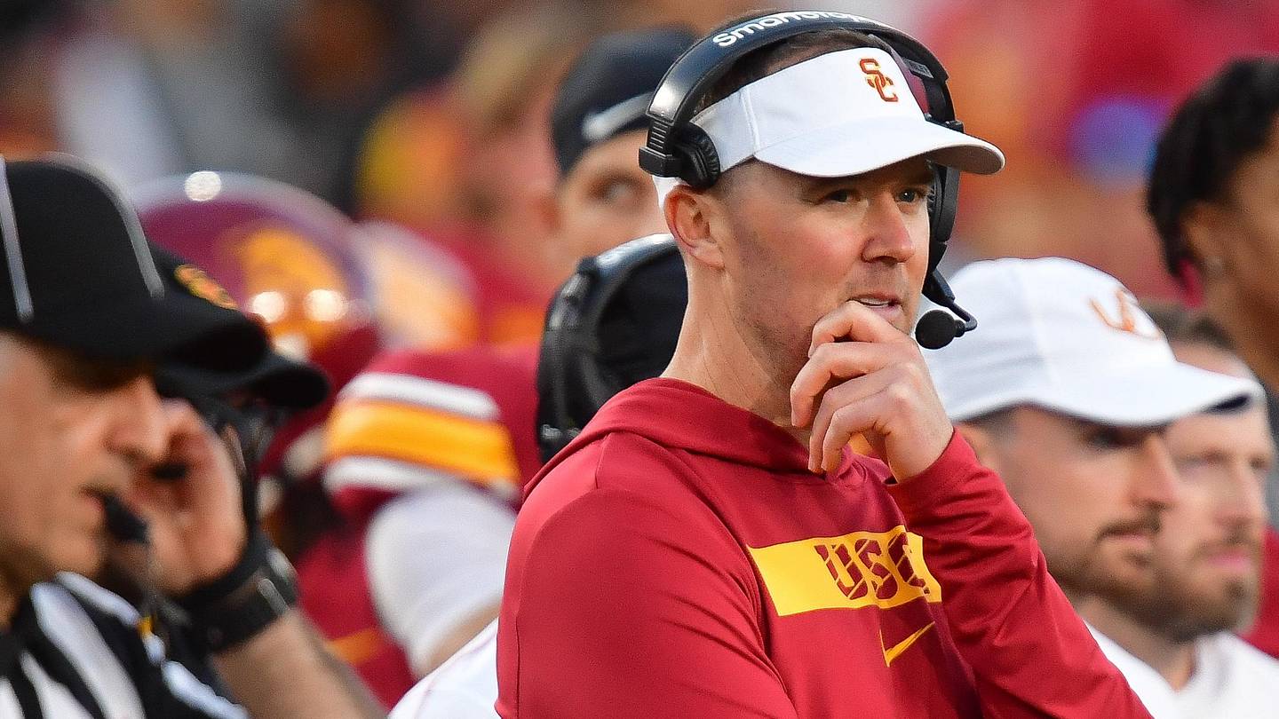 One USC Wide Receiver Is Quietly Creating Major Big Ten Buzz