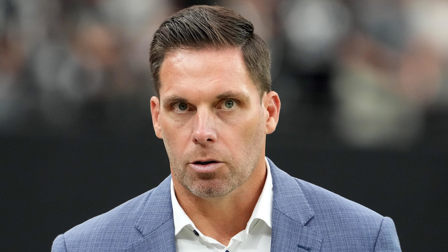 Dan Morgan bolsters Carolina Panthers pass-rush in 2025 NFL mock draft