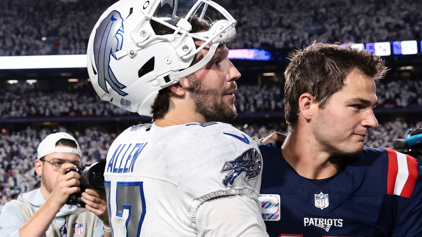 2025 NFL picks, score predictions for every Week 15 game