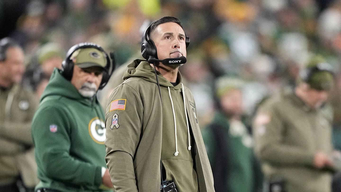 Packers exposed as pretenders as offense hits rock bottom in MNF loss