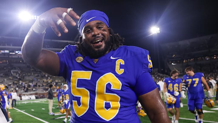 Former Pitt Center Commits to Vanderbilt