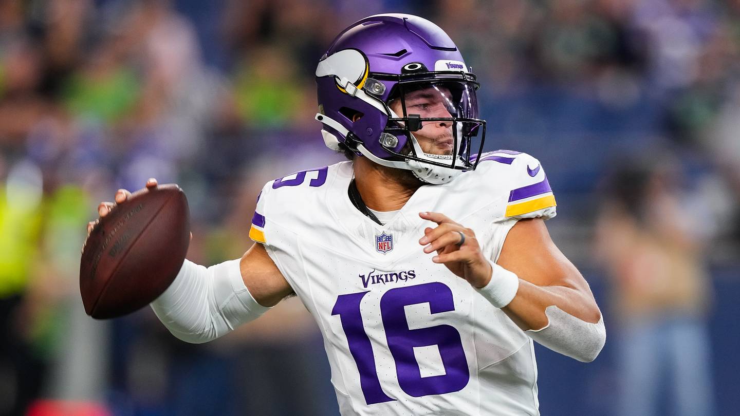 Vikings News: Minnesota reveals when a QB decision will be made