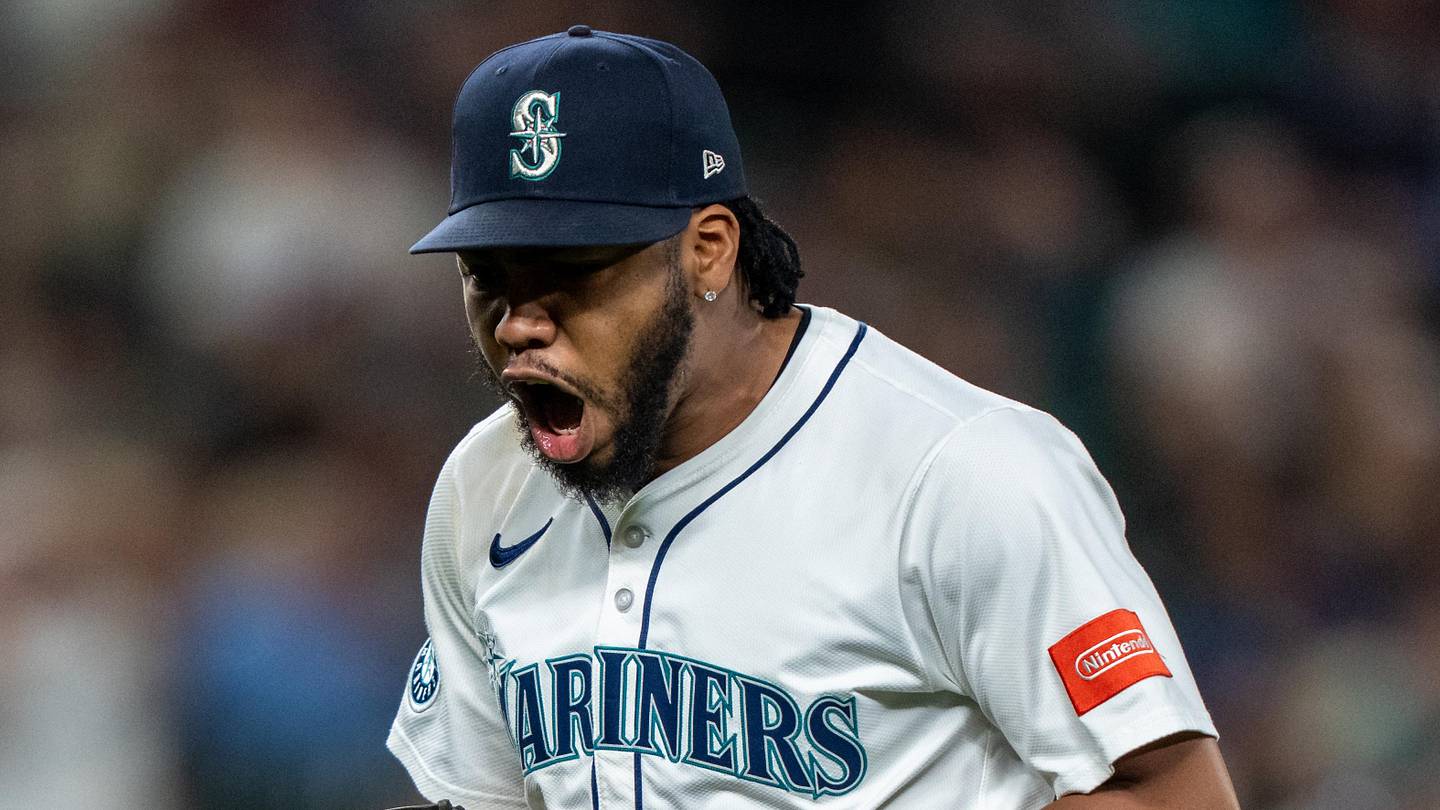 Seattle Mariners Reliever is Embracing Jack-of-All-Trades Role With Team
