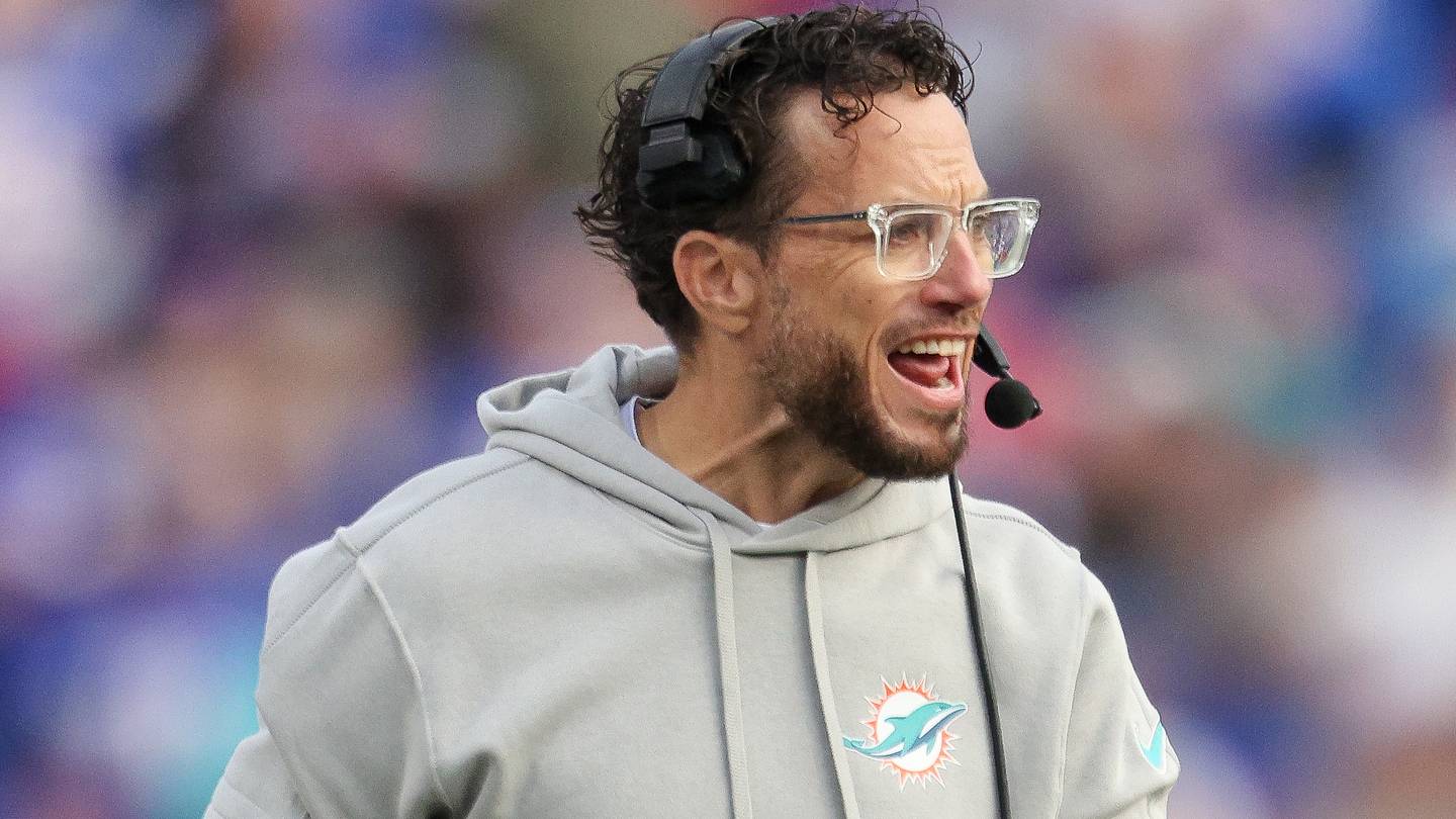 Mike McDaniel’s Dolphins could unravel quickly unless he fixes one ...