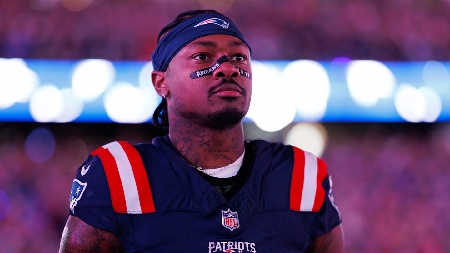 What former Bills players are playing in the conference title games today?