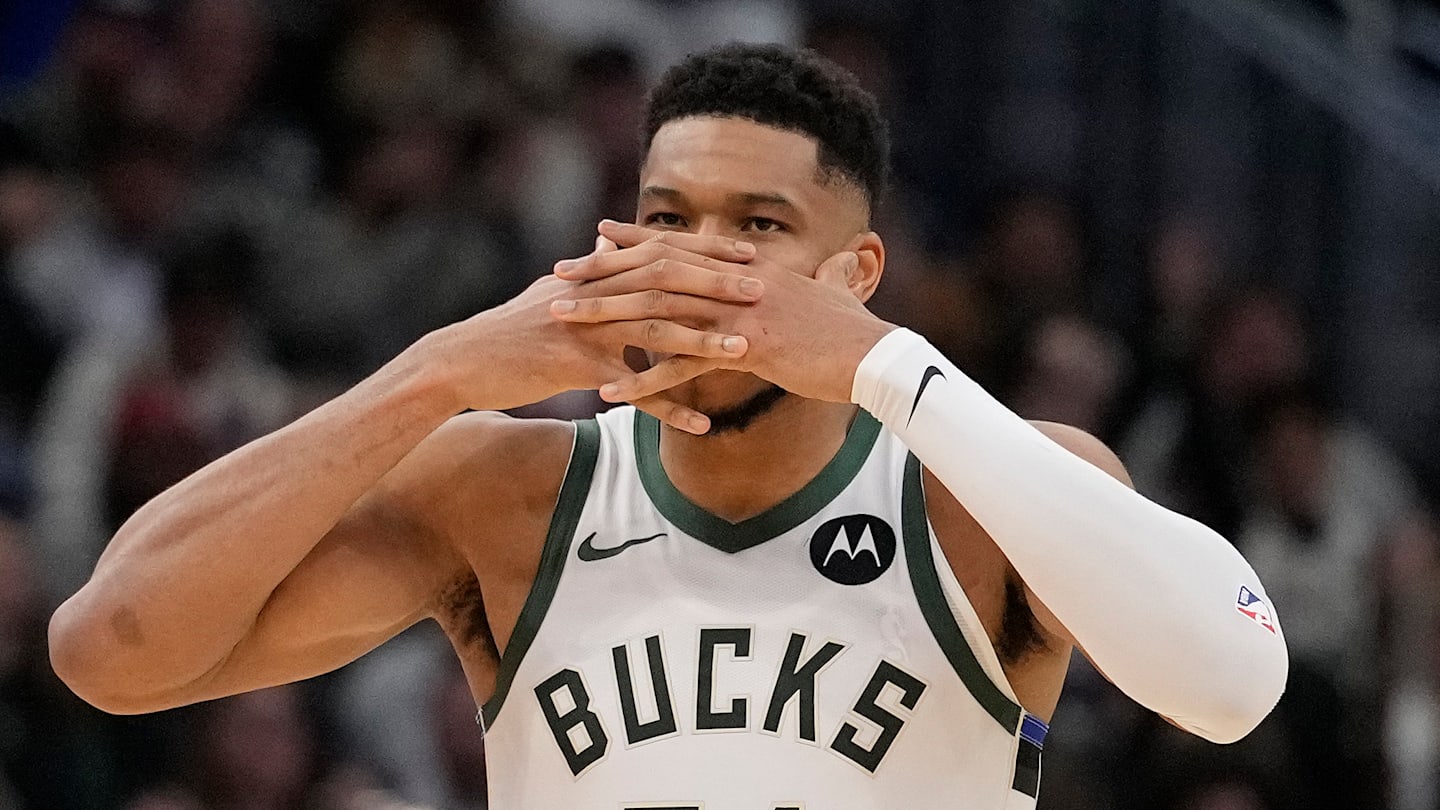 Giannis' stance on Bucks gives them two pathways to improve