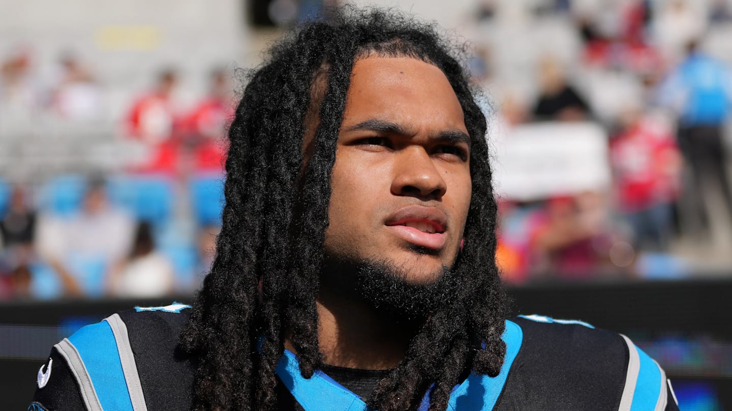 Jonathon Brooks clears biggest remaining hurdle during Week 12 NFL debut