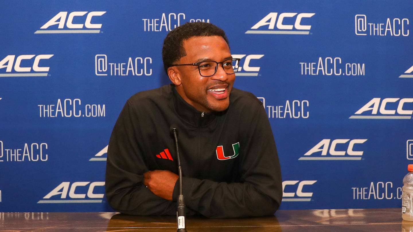 4-star small forward includes Miami Hurricanes in final four