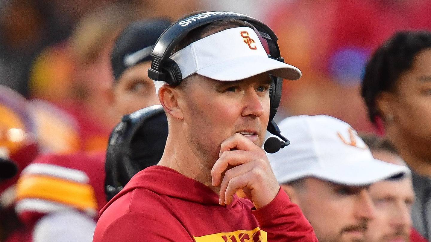USC Coach Lincoln Riley Gets Real About Creativity Behind Play Designing