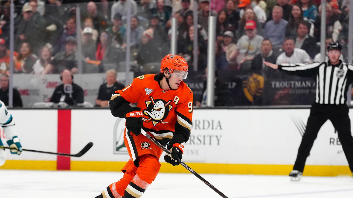 Golden Knights vs. Ducks Prediction, Odds, Best Prop Bet for NHL ...