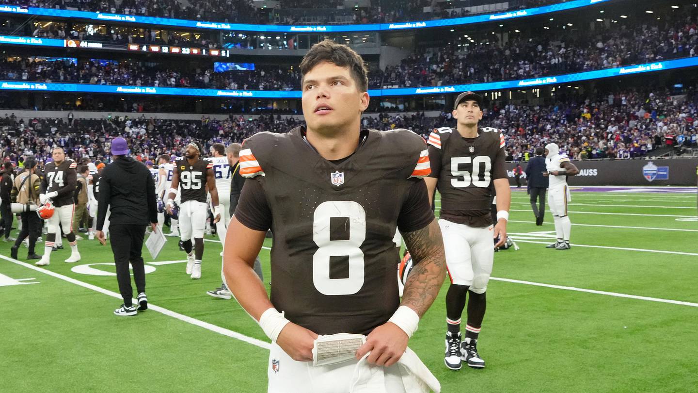 Mike Tomlin shows major respect to Dillon Gabriel with shocking message ...