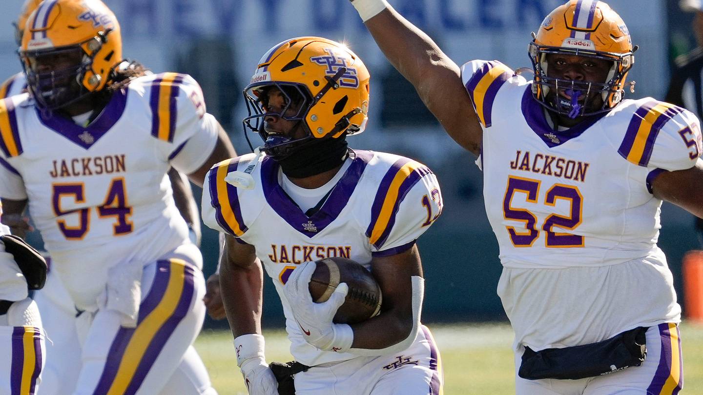 Five-Star RB Ezavier Crowell Commits to Alabama Over Auburn, Georgia ...