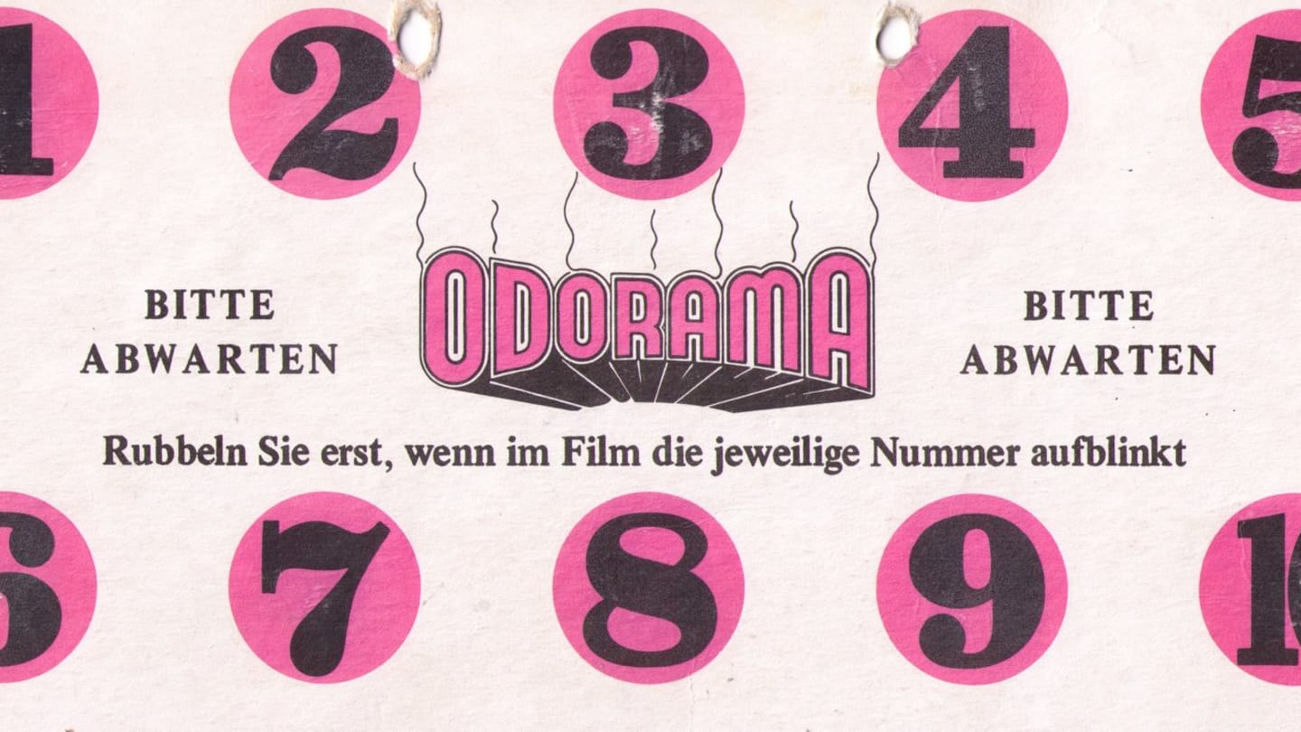 how does scratch and sniff work