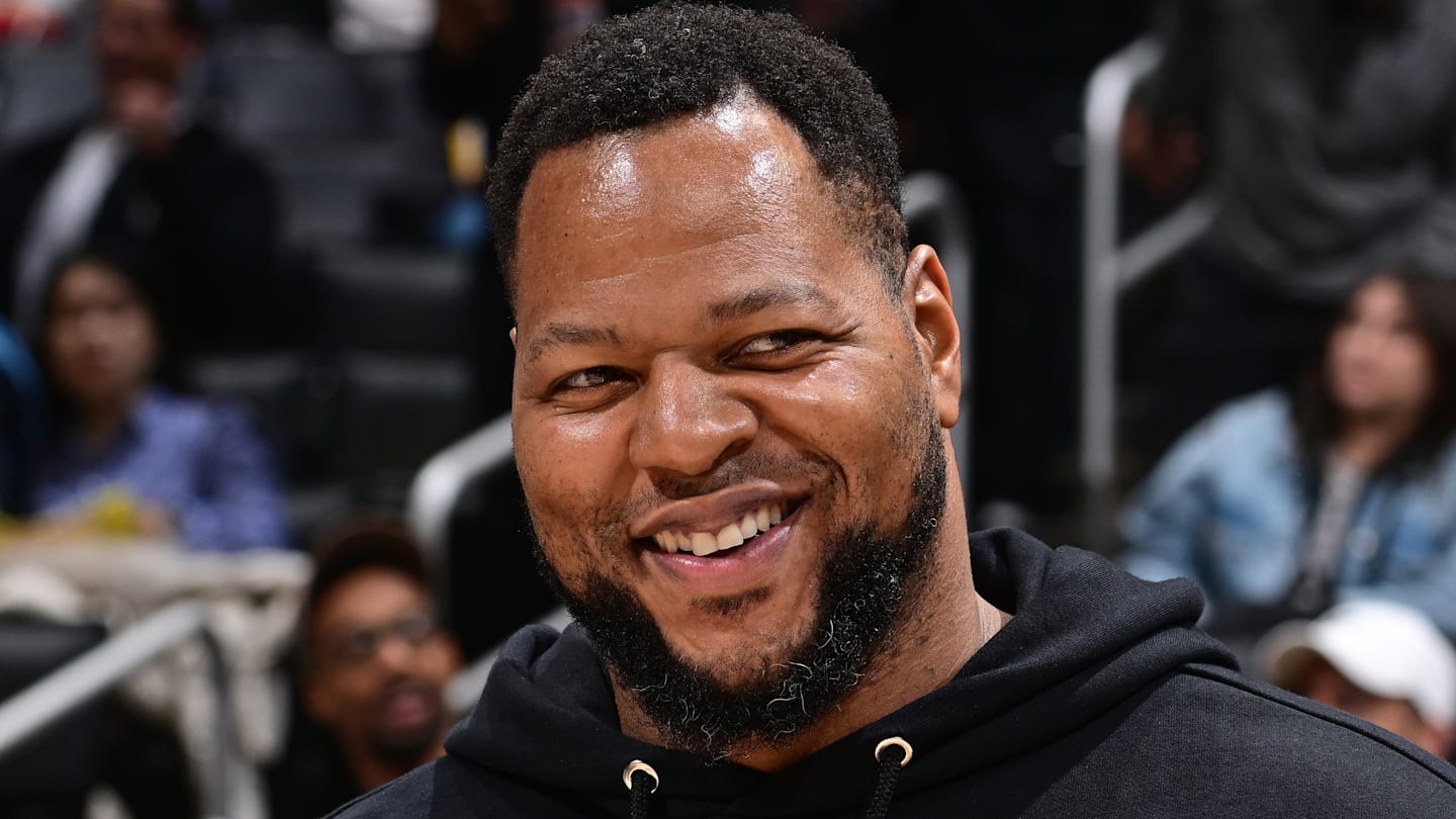 Ndamukong Suh said the quiet part out loud about Kyle Shanahan's ...