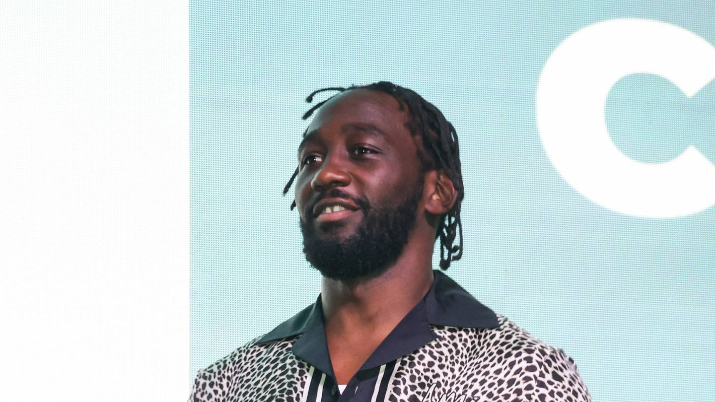 Terence Crawford Stripped Of Super Middleweight Belt As Vacant Title ...
