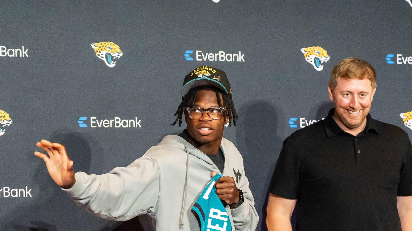 Outlining Every Way Travis Hunter's Future Role Will Impact Jaguars
