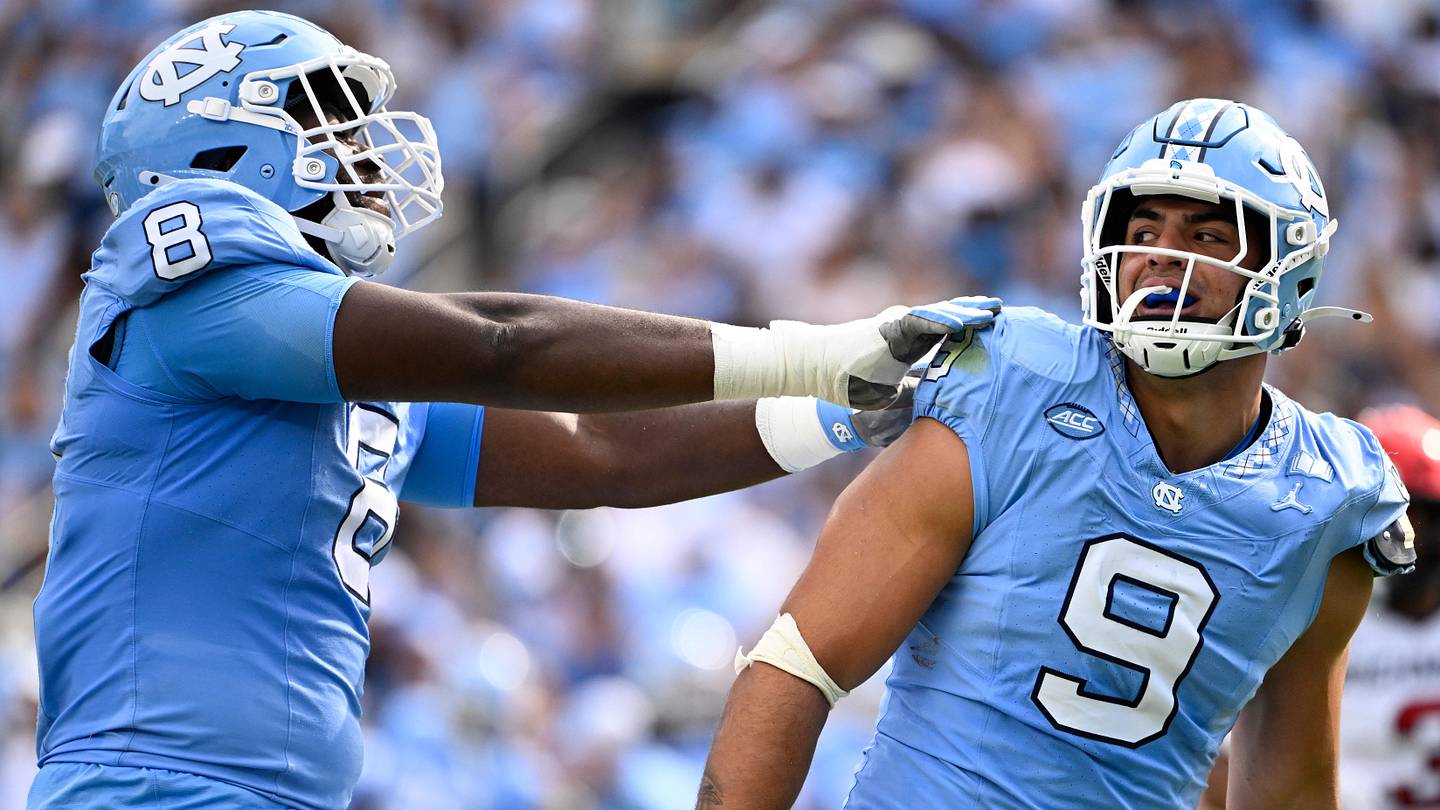 Elite 2027 EDGE Schedules Visit with UNC