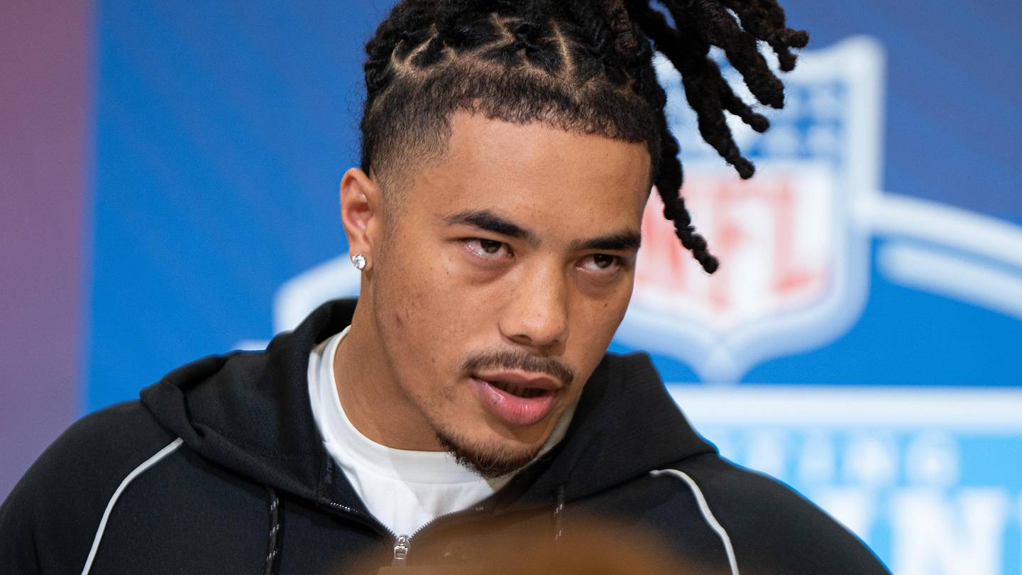 Makai Lemon's One Glaring Weakness Has NFL Draft Scouts Questioning His ...