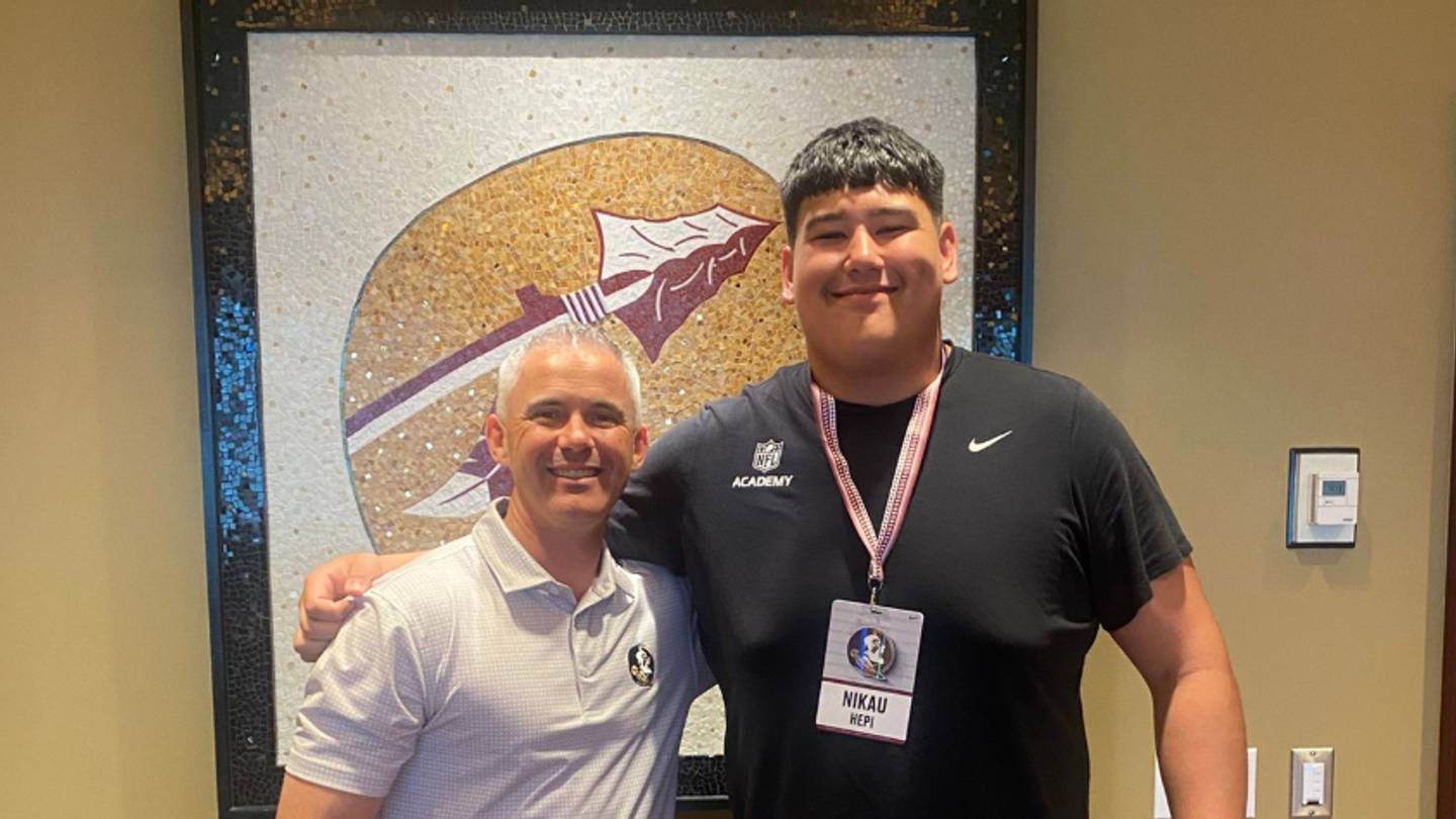 Florida State targets towering 6-foot-7, 370-pound international recruit