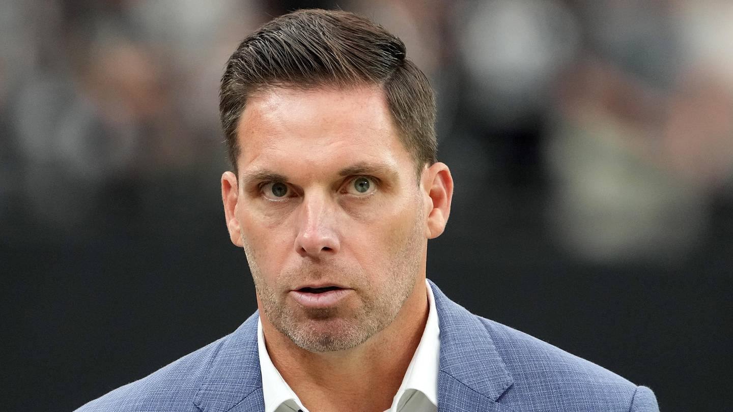 Dan Morgan can strike a blow on Jason Licht with $15 million free-agent ...
