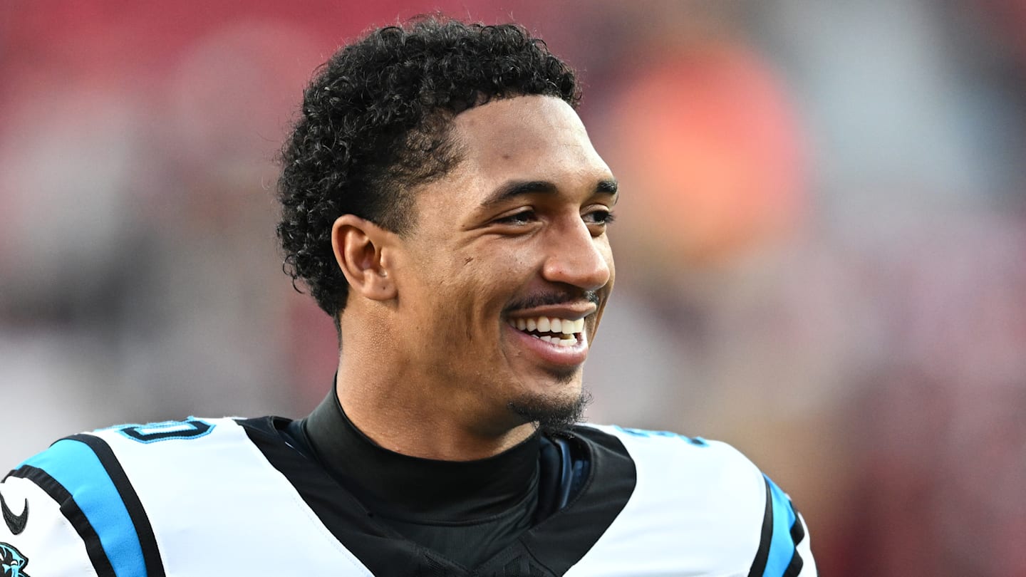 Chuba Hubbard delivers powerful message that shuts down tired Panthers ...