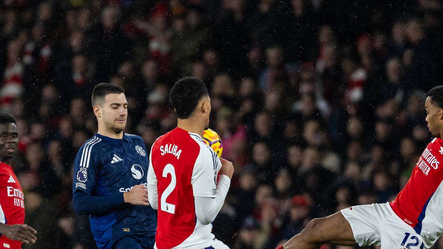 Manchester United vs. Arsenal: Complete Head-to-Head Record