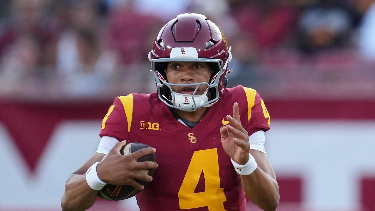 USC Quarterback Husan Longstreet Faces a Transfer Question