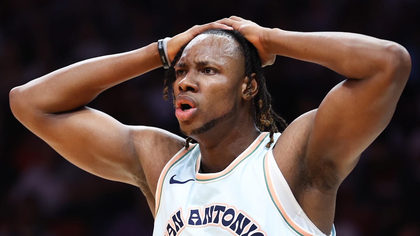 Warriors acquire former Spurs center in underrated G League trade