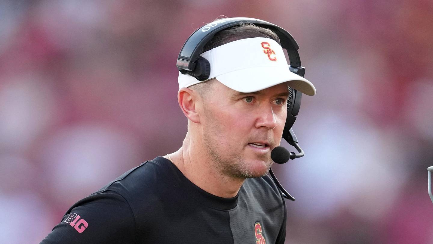 Eric Henderson Sends Clear Message About His USC Replacement