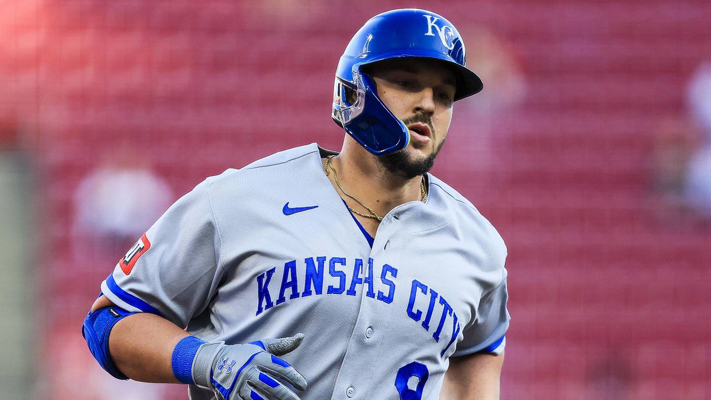 Royals Injury Update: Vinnie Pasquantino IL chances, Cole Ragans ...
