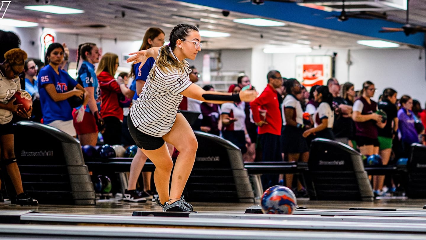 Vanderbilt Bowling Bounces Back on Day 2 of Storm Flyer Classic: The Anchor, February 8, 2025