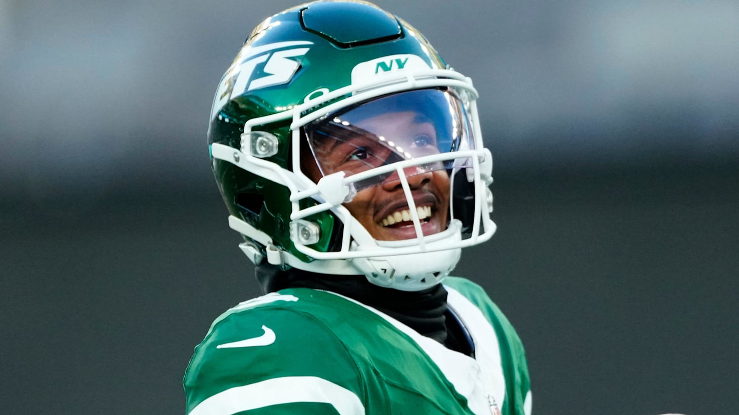 Panthers fans lose their collective minds over Garrett Wilson social ...