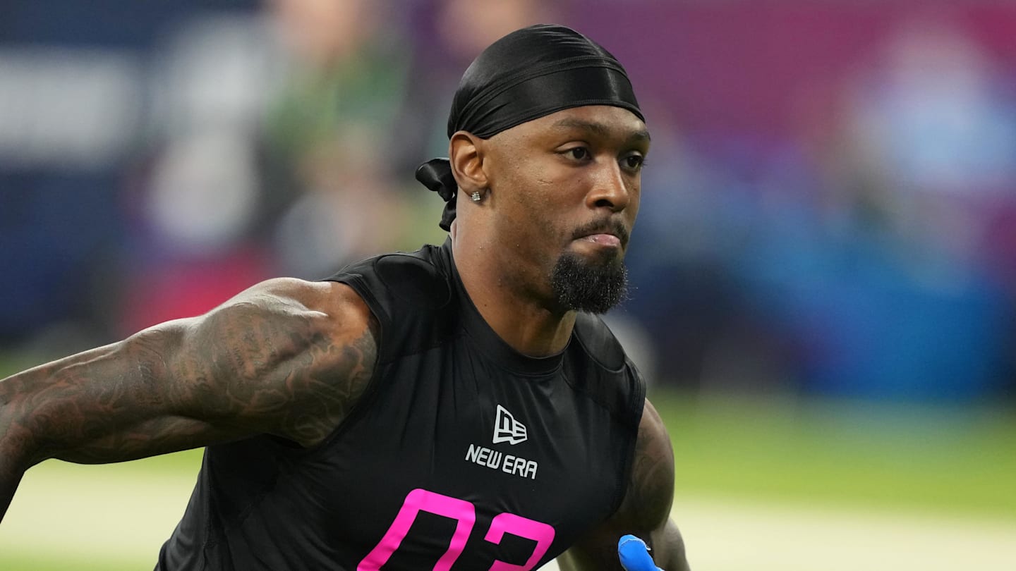 Commanders' rookie already turning heads with dazzling display at OTAs